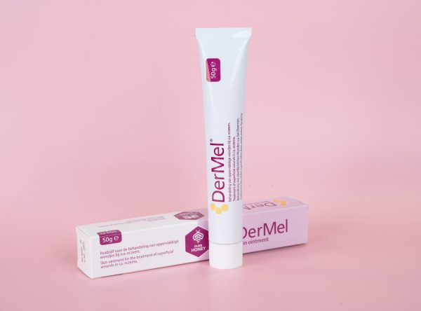 DerMel Skin Ointment | Kem điều trị vết thương hở và phòng ngừa sẹo